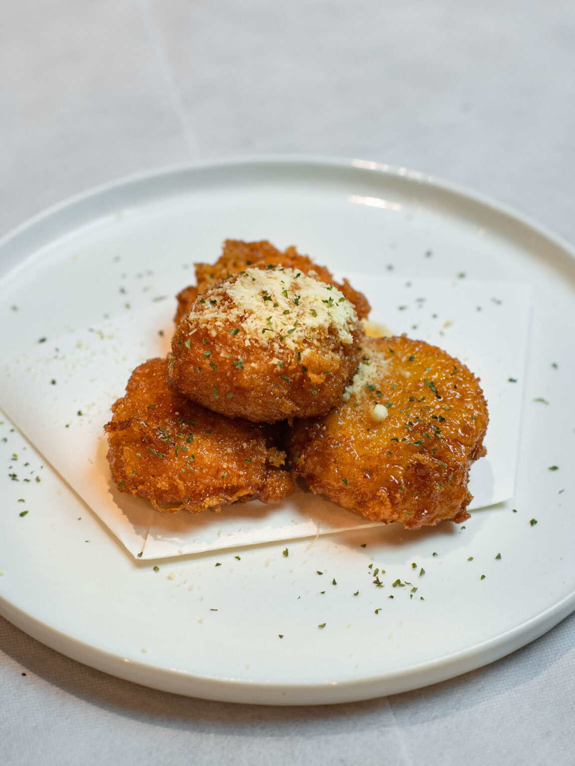 SPICY SALMON BALL FRIED - เท็ปเป็น-TEPPEN